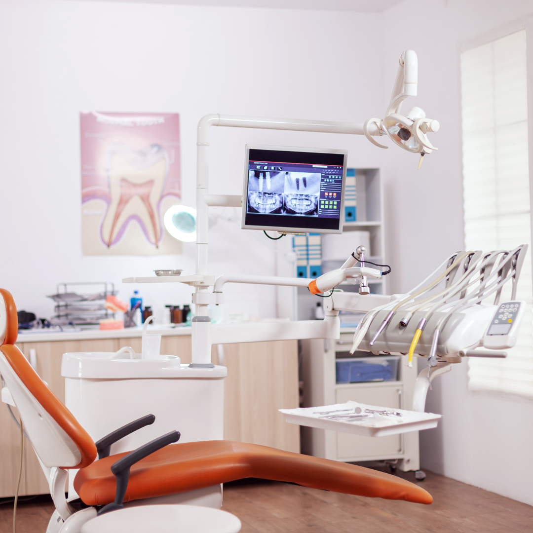 Impacted Canine Extraction: Diagnosis, Surgery & Recovery